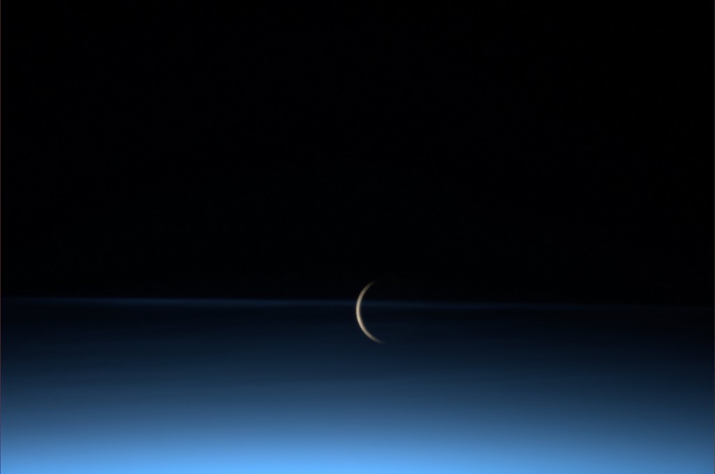 Italy, the Moon, and a passing moment on the ISS | Space-for-All at ...