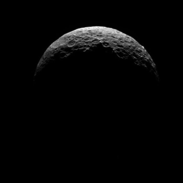 Dawn images Ceres north pole area | Space-for-All at HobbySpace